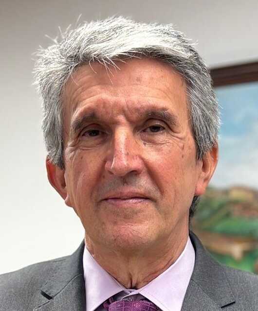 A Jesús Fuentes